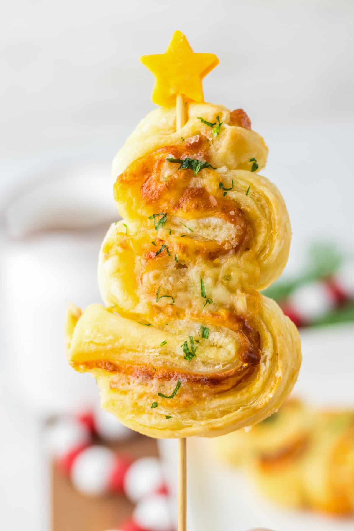 Puff Pastry Christmas Trees with Ham and Cheese | Tessa Recipes